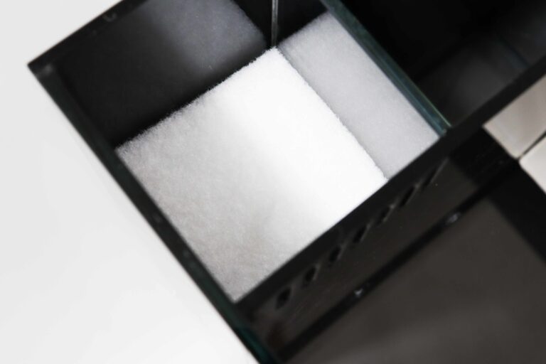 The Mini Frag Tank - Reef Casa