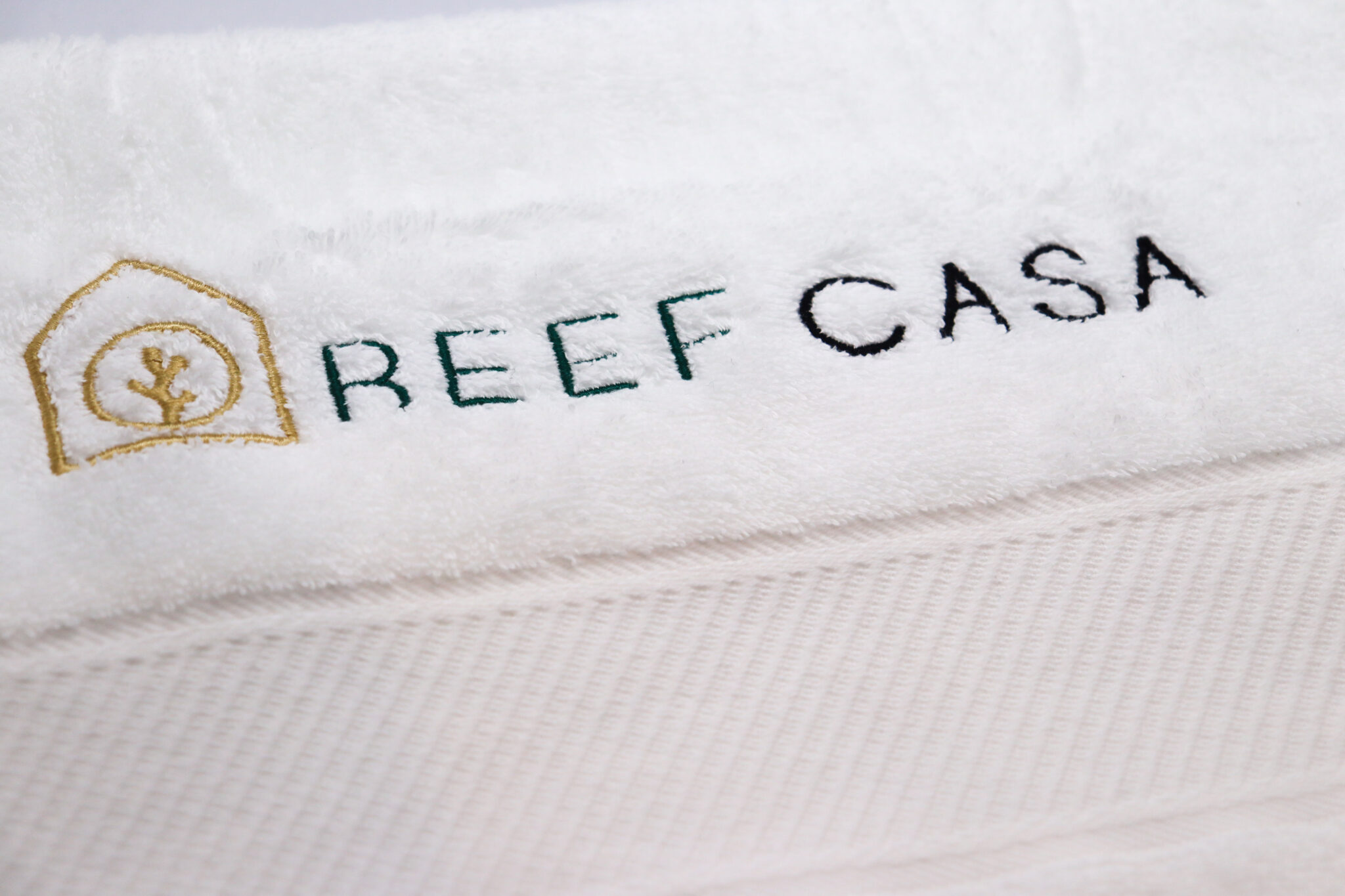 Studio Complete Saltwater Aquarium Kit - Reef Casa